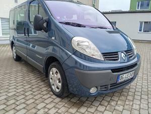 Blue Renault Trafic 2009 in Balvi, with an engine capacity of 2.00 L and mileage of 210 thousand km for 7350 €, photo 4 on AUTOMOTO.COM.LV