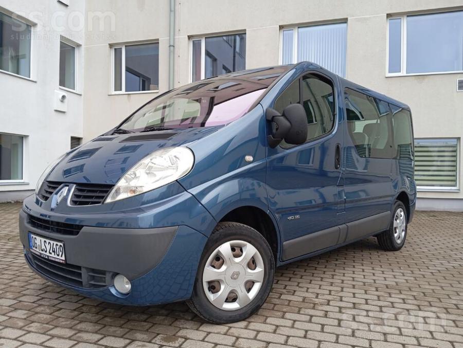Blue Renault Trafic 2009 in Balvi, with an engine capacity of 2.00 L and mileage of 210 thousand km for 7350 €, photo 10 on AUTOMOTO.COM.LV