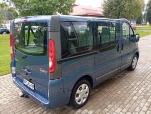 Blue Renault Trafic 2009 in Balvi, with an engine capacity of 2.00 L and mileage of 210 thousand km for 7350 €, photo 13 on AUTOMOTO.COM.LV