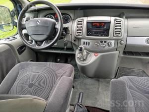 Blue Renault Trafic 2009 in Balvi, with an engine capacity of 2.00 L and mileage of 210 thousand km for 7350 €, photo 21 on AUTOMOTO.COM.LV
