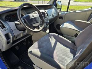 Zils Renault Trafic 2009 Rīga, ar dzinēja tilpumu 2.00 L un nobraukumu 363 tūkst. km par 5500 €, foto 7 vietnē AUTOMOTO.COM.LV