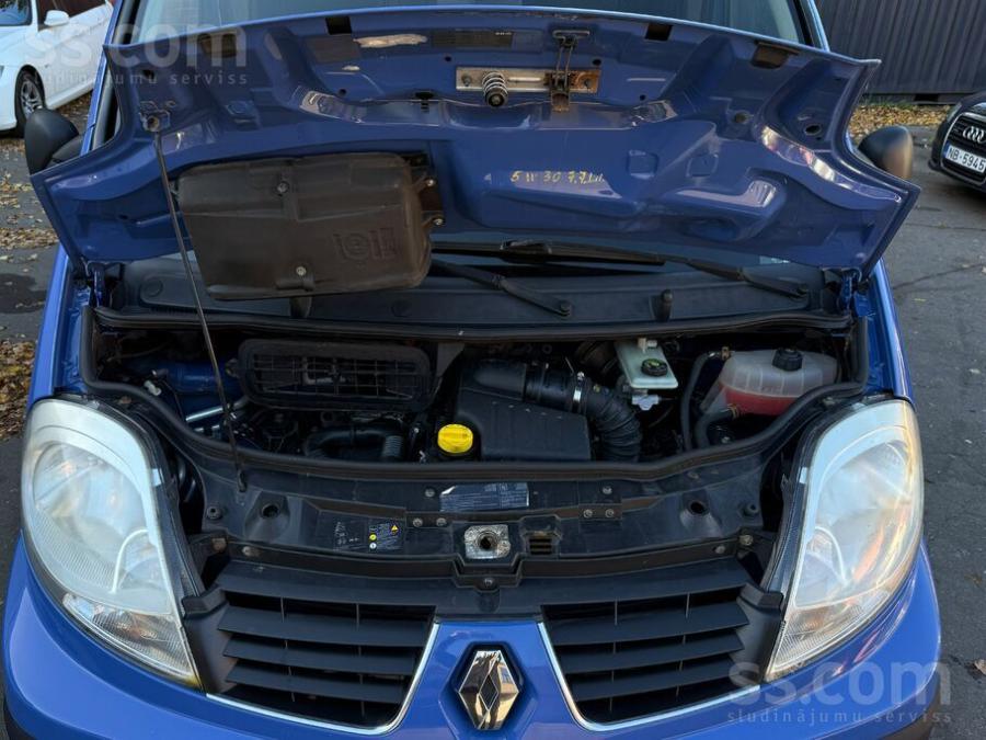 Blue Renault Trafic 2009 in Riga, with an engine capacity of 2.00 L and mileage of 363 thousand km for 5500 €, photo 14 on AUTOMOTO.COM.LV