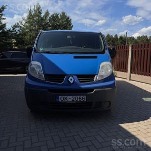 Blue Renault Trafic 2011 in Daugavpils, with an engine capacity of 2.00 L and mileage of 232 thousand km for 5500 €, photo 4 on AUTOMOTO.COM.LV