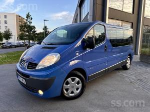 Zils Renault Trafic 2012 Tallina, ar dzinēja tilpumu 2.00 L un nobraukumu 340 tūkst. km par 7990 €, foto 5 vietnē AUTOMOTO.COM.LV