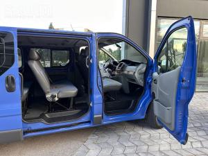Zils Renault Trafic 2012 Tallina, ar dzinēja tilpumu 2.00 L un nobraukumu 340 tūkst. km par 7990 €, foto 18 vietnē AUTOMOTO.COM.LV