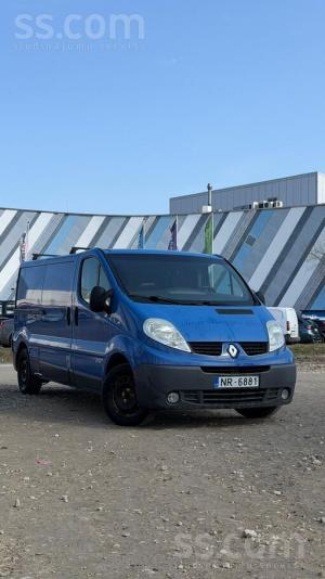 Blue Renault Trafic 2012 in Riga, with an engine capacity of 2.00 L and mileage of 292 thousand km for 5800 €, photo  on AUTOMOTO.COM.LV