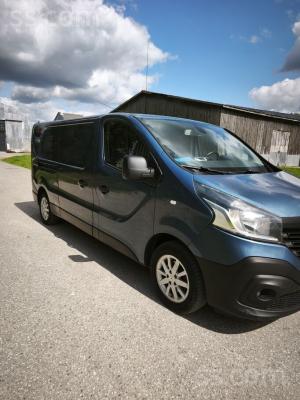 Zils Renault Trafic 2015 Cēsis, ar dzinēja tilpumu 1.60 L un nobraukumu 310 tūkst. km par 5600 €, foto 4 vietnē AUTOMOTO.COM.LV