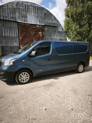 Zils Renault Trafic 2015 Cēsis, ar dzinēja tilpumu 1.60 L un nobraukumu 310 tūkst. km par 5600 €, foto 5 vietnē AUTOMOTO.COM.LV