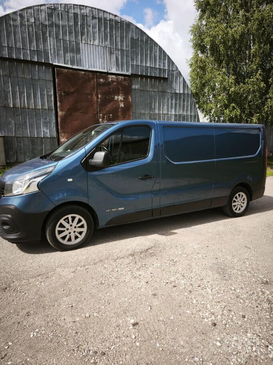 Zils Renault Trafic 2015 Cēsis, ar dzinēja tilpumu 1.60 L un nobraukumu 310 tūkst. km par 5600 €, foto 5 vietnē AUTOMOTO.COM.LV