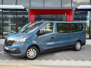 Zils Renault Trafic 2016 Rīga, ar dzinēja tilpumu 1.60 L un nobraukumu 319 tūkst. km par 11700 €, foto  vietnē AUTOMOTO.COM.LV