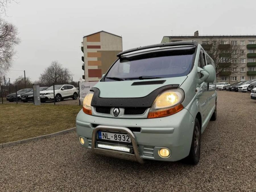 Zils Renault Trafic 2005 Ventspils, ar dzinēja tilpumu 1.90 L un nobraukumu 375 tūkst. km par 6290 €, foto 10 vietnē AUTOMOTO.COM.LV