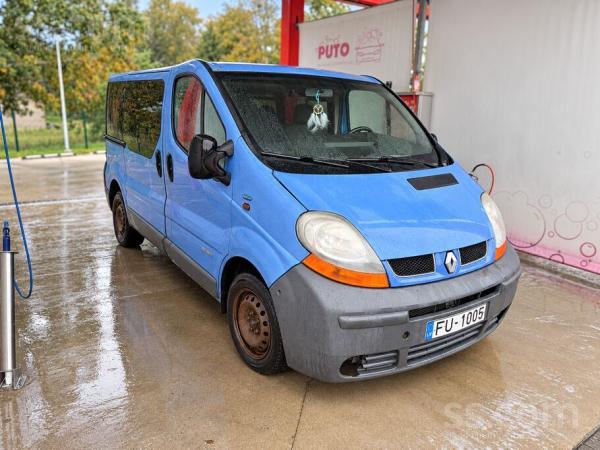 Blue Renault Trafic 2006 in Talsi, with an engine capacity of 1.90 L and mileage of 434 thousand km for 3650 €, photo 1 on AUTOMOTO.COM.LV