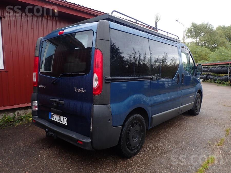Zils Renault Trafic 2008 Liepāja, ar dzinēja tilpumu 2.00 L un nobraukumu 236 tūkst. km par 6550 €, foto 2 vietnē AUTOMOTO.COM.LV