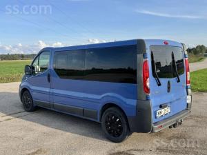 Zils Renault Trafic 2008 Rīga, ar dzinēja tilpumu 2.00 L un nobraukumu 283 tūkst. km par 6495 €, foto 2 vietnē AUTOMOTO.COM.LV