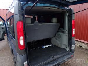 Blue Renault Trafic 2008 in Liepaja, with an engine capacity of 2.00 L and mileage of 236 thousand km for 6550 €, photo 11 on AUTOMOTO.COM.LV