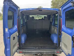 Blue Renault Trafic 2008 in Riga, with an engine capacity of 2.00 L and mileage of 292 thousand km for 5998 €, photo 6 on AUTOMOTO.COM.LV