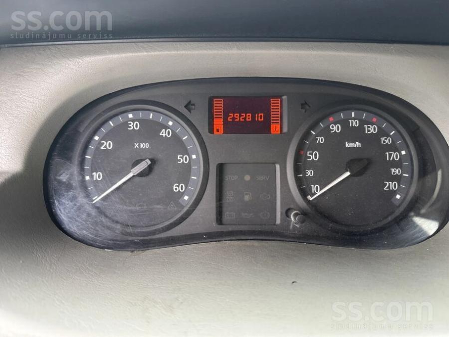 Blue Renault Trafic 2008 in Riga, with an engine capacity of 2.00 L and mileage of 292 thousand km for 5998 €, photo 16 on AUTOMOTO.COM.LV