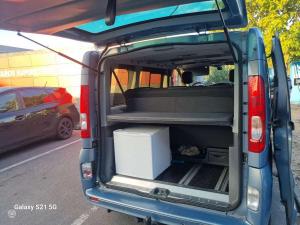 Zils Renault Trafic 2014 Viļņa, ar dzinēja tilpumu 2.00 L un nobraukumu 243 tūkst. km par 9900 €, foto 13 vietnē AUTOMOTO.COM.LV