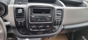 Zils Renault Trafic 2014 Viļņa, ar dzinēja tilpumu 1.60 L un nobraukumu 251 tūkst. km par 8800 €, foto 8 vietnē AUTOMOTO.COM.LV