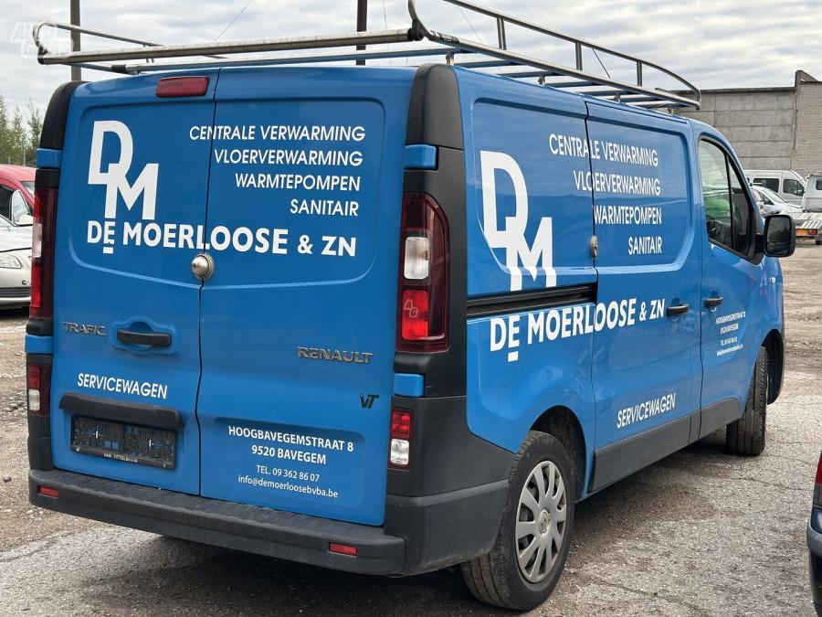 Zils Renault Trafic 2019 Pakruojis, ar dzinēja tilpumu 1.60 L un nobraukumu 149 tūkst. km par 3350 €, foto 4 vietnē AUTOMOTO.COM.LV