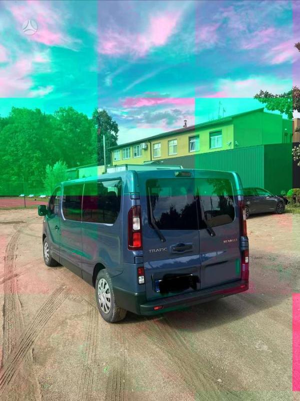 Zils Renault Trafic 2020 Alīta, ar dzinēja tilpumu 2.00 L un nobraukumu 75 tūkst. km par 25000 €, foto 6 vietnē AUTOMOTO.COM.LV