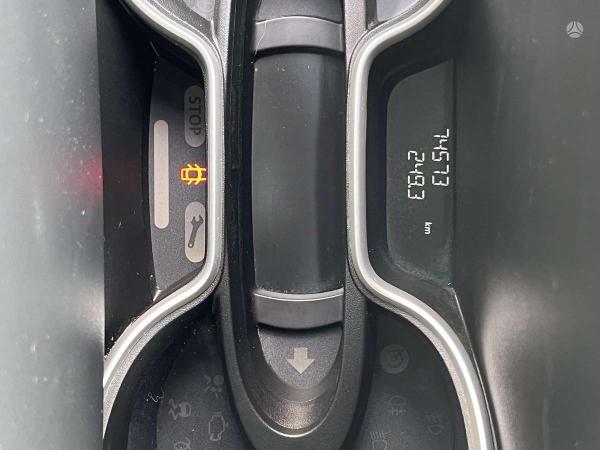 Zils Renault Trafic 2020 Alīta, ar dzinēja tilpumu 2.00 L un nobraukumu 75 tūkst. km par 25000 €, foto 11 vietnē AUTOMOTO.COM.LV