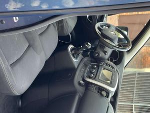 Zils Renault Trafic 2020 Alīta, ar dzinēja tilpumu 2.00 L un nobraukumu 75 tūkst. km par 25000 €, foto 14 vietnē AUTOMOTO.COM.LV