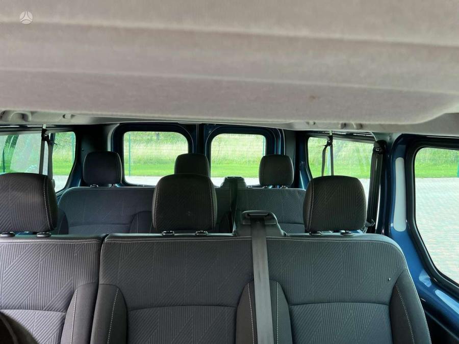 Zils Renault Trafic 2020 Alīta, ar dzinēja tilpumu 2.00 L un nobraukumu 75 tūkst. km par 25000 €, foto 21 vietnē AUTOMOTO.COM.LV