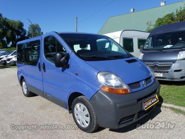 Zils Renault Trafic 2005 Valga, ar dzinēja tilpumu 1.90 L un nobraukumu 212 tūkst. km par 5700 €, foto 2 vietnē AUTOMOTO.COM.LV