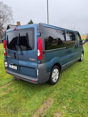 Blue Renault Trafic 2006 in Tallinn, with an engine capacity of 2.00 L and mileage of 0 thousand km for 4400 €, photo 3 on AUTOMOTO.COM.LV