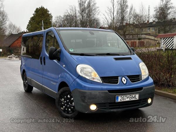 Blue Renault Trafic 2007 in Valga, with an engine capacity of 2.50 L and mileage of 274 thousand km for 4990 €, photo 1 on AUTOMOTO.COM.LV
