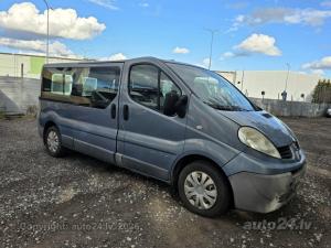 Blue Renault Trafic 2007 in Tallinn, with an engine capacity of 2.00 L and mileage of 406 thousand km for 799 €, photo  on AUTOMOTO.COM.LV