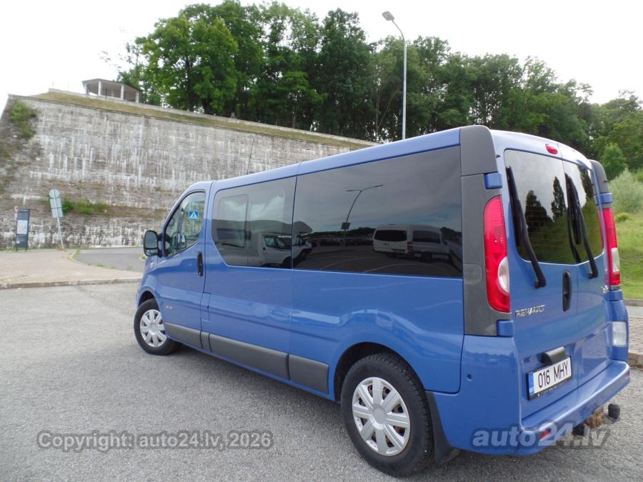 Blue Renault Trafic 2013 in Tallinn, with an engine capacity of 2.00 L and mileage of 136 thousand km for 8500 €, photo 5 on AUTOMOTO.COM.LV