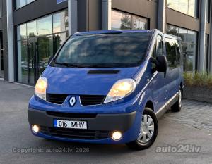 Zils Renault Trafic 2013 Tallina, ar dzinēja tilpumu 2.00 L un nobraukumu 136 tūkst. km par 14990 €, foto  vietnē AUTOMOTO.COM.LV