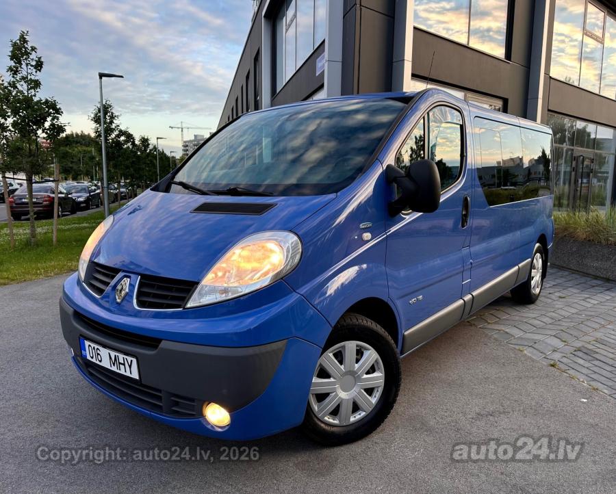 Blue Renault Trafic 2013 in Tallinn, with an engine capacity of 2.00 L and mileage of 136 thousand km for 14990 €, photo 4 on AUTOMOTO.COM.LV