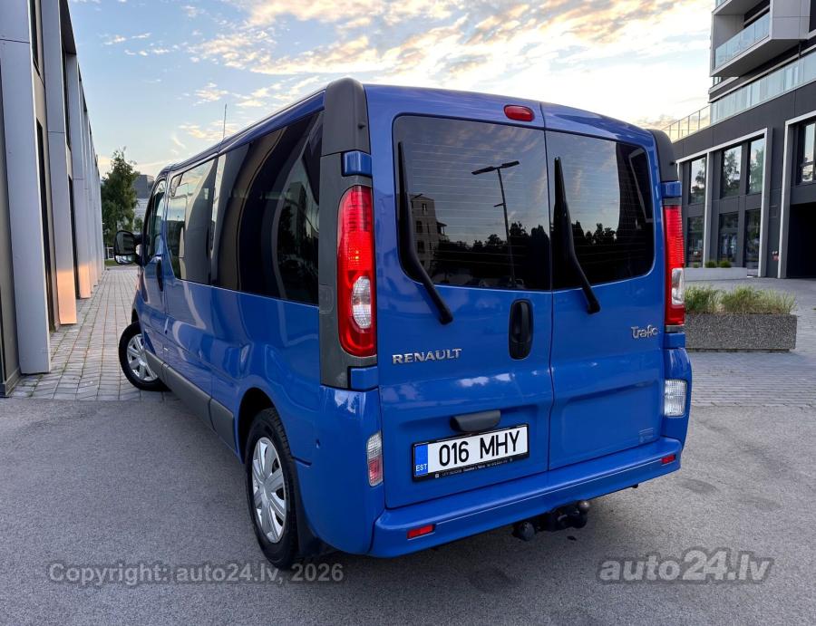 Blue Renault Trafic 2013 in Tallinn, with an engine capacity of 2.00 L and mileage of 136 thousand km for 14990 €, photo 14 on AUTOMOTO.COM.LV
