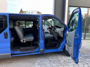 Blue Renault Trafic 2013 in Tallinn, with an engine capacity of 2.00 L and mileage of 136 thousand km for 14990 €, photo 18 on AUTOMOTO.COM.LV