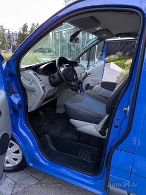 Blue Renault Trafic 2013 in Tallinn, with an engine capacity of 2.00 L and mileage of 136 thousand km for 14990 €, photo 24 on AUTOMOTO.COM.LV