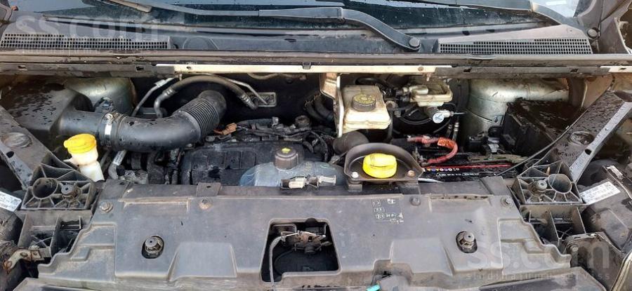 Zils Renault Trafic 2014 Rīga, ar dzinēja tilpumu 1.60 L un nobraukumu 284 tūkst. km par 4500 €, foto 24 vietnē AUTOMOTO.COM.LV