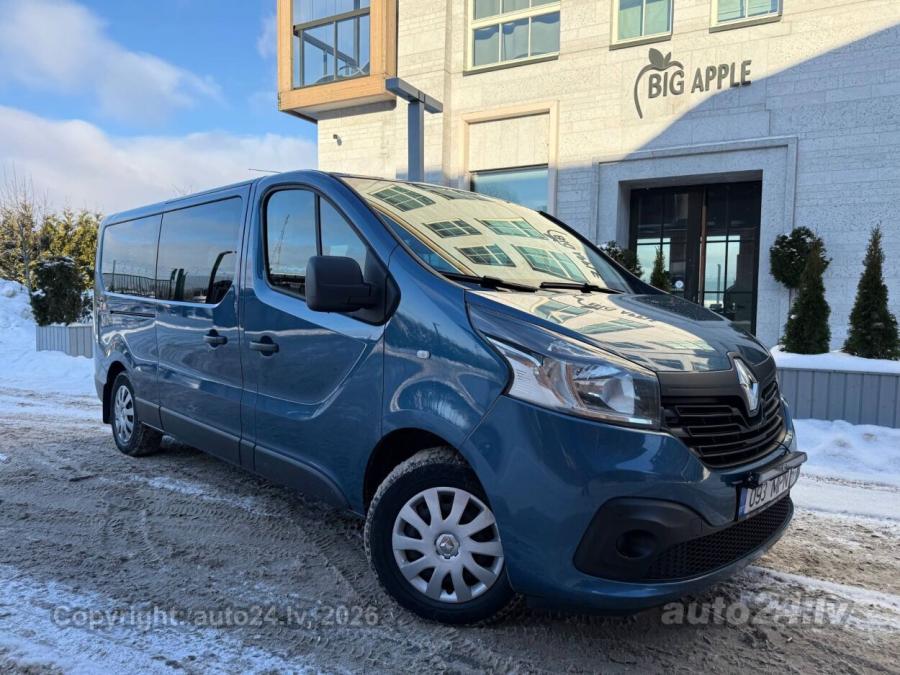 Zils Renault Trafic 2016 Tallina, ar dzinēja tilpumu 1.60 L un nobraukumu 198 tūkst. km par 13799 €, foto 13 vietnē AUTOMOTO.COM.LV
