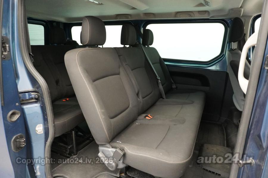 Zils Renault Trafic 2019 Tartu, ar dzinēja tilpumu 1.60 L un nobraukumu 214 tūkst. km par 11900 €, foto 10 vietnē AUTOMOTO.COM.LV