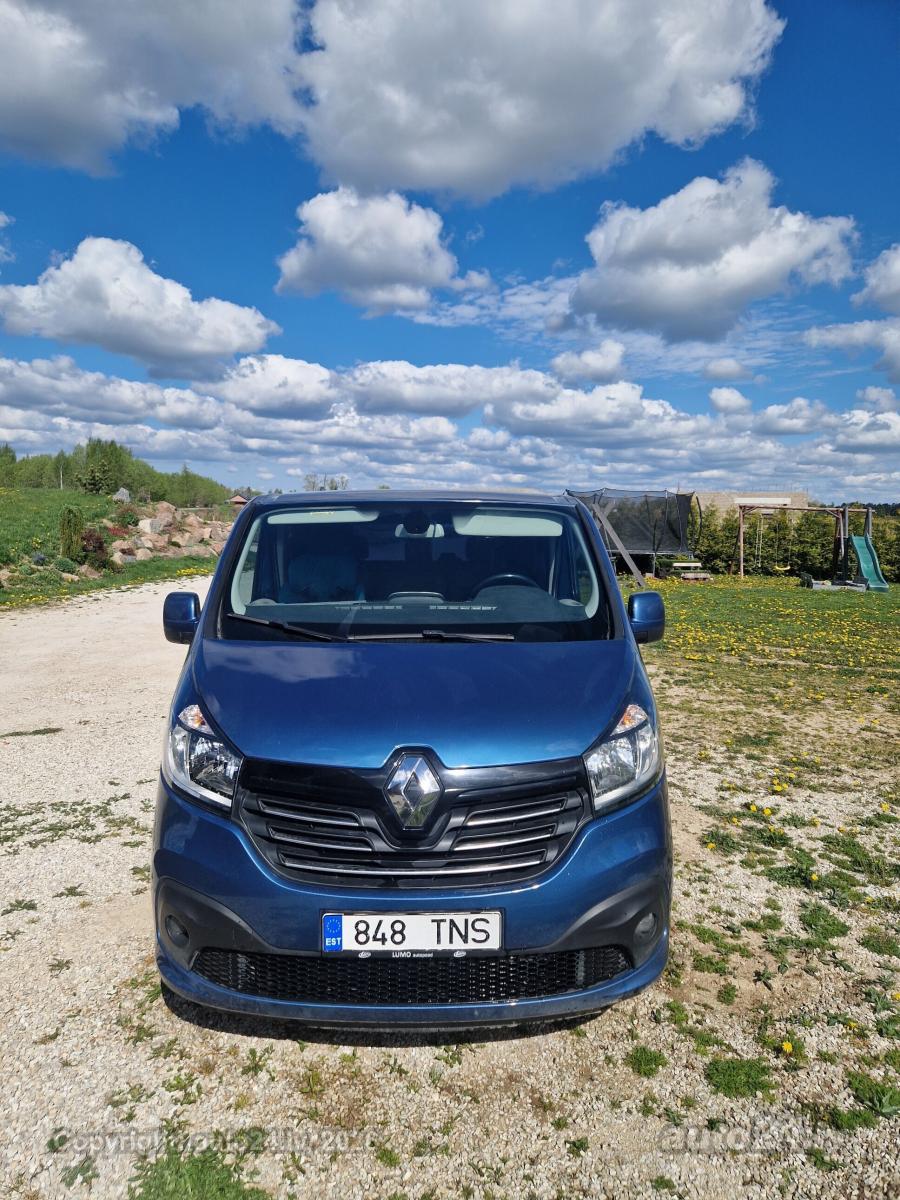 Blue Renault Trafic 2019 in Tartu, with an engine capacity of 1.60 L and mileage of 180 thousand km for 22000 €, photo 9 on AUTOMOTO.COM.LV