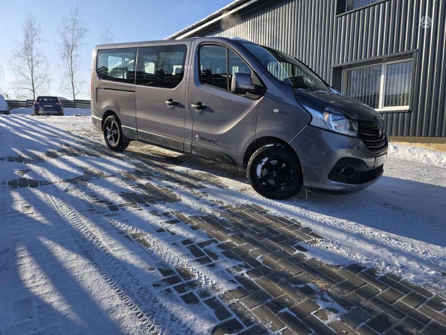 Brūns Renault Trafic 2015 Telšiai, ar dzinēja tilpumu 1.60 L un nobraukumu 149 tūkst. km par 14200 €, foto 18 vietnē AUTOMOTO.COM.LV