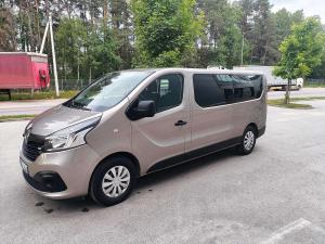 Brown Renault Trafic 2017 in Vilnius, with an engine capacity of 1.60 L and mileage of 263 thousand km for 11300 €, photo 4 on AUTOMOTO.COM.LV