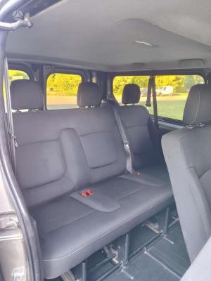 Brown Renault Trafic 2017 in Vilnius, with an engine capacity of 1.60 L and mileage of 263 thousand km for 11300 €, photo 14 on AUTOMOTO.COM.LV