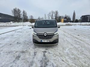 Brown Renault Trafic 2020 in Vilnius, with an engine capacity of 2.00 L and mileage of 368 thousand km for 13900 €, photo  on AUTOMOTO.COM.LV