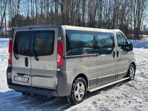 Brūns Renault Trafic 2007 Rīga, ar dzinēja tilpumu 2.50 L un nobraukumu 327 tūkst. km par 6250 €, foto 5 vietnē AUTOMOTO.COM.LV
