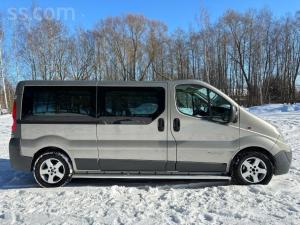 Brūns Renault Trafic 2007 Rīga, ar dzinēja tilpumu 2.50 L un nobraukumu 327 tūkst. km par 6250 €, foto 9 vietnē AUTOMOTO.COM.LV