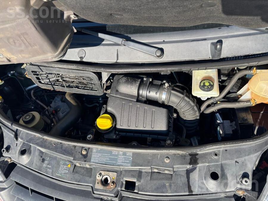 Brūns Renault Trafic 2007 Rīga, ar dzinēja tilpumu 2.50 L un nobraukumu 327 tūkst. km par 6250 €, foto 12 vietnē AUTOMOTO.COM.LV