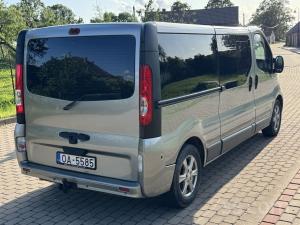 Brown Renault Trafic 2010 in Rezekne, with an engine capacity of 2.50 L and mileage of 400 thousand km for 5950 €, photo 3 on AUTOMOTO.COM.LV